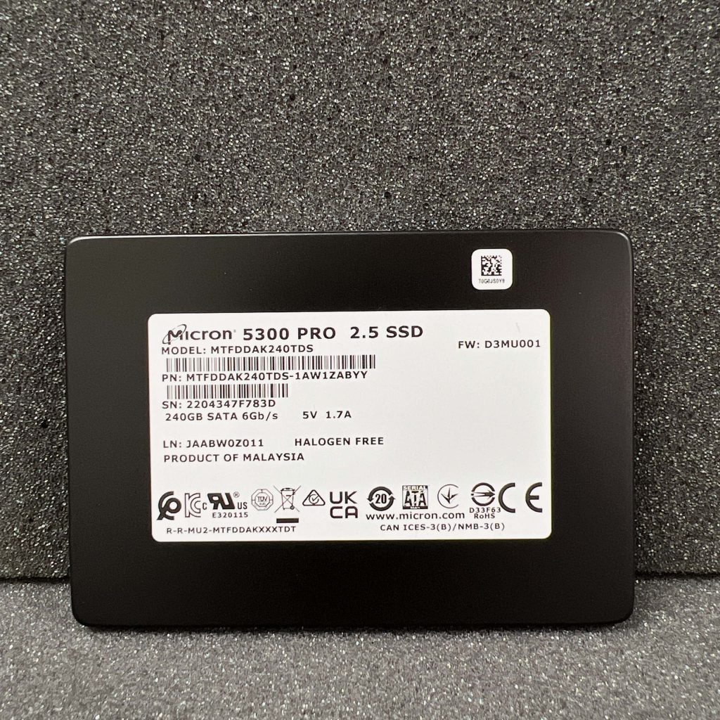 Samsung PM893 7.68TB SSD 2.5" SATA (MZ7L37T6HBLA-00A07) - LeShop.HK